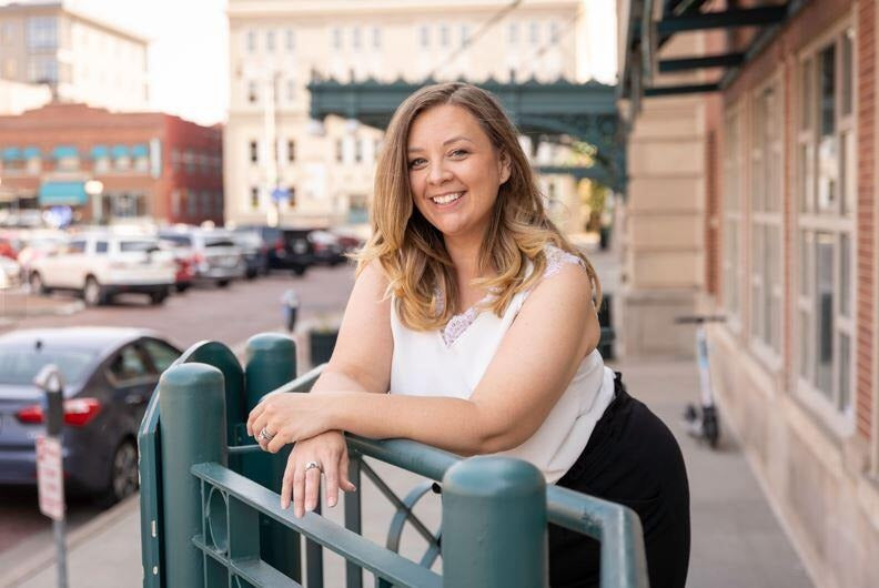 Rachel | Relationship Coach | Life Coach | Couples Co.